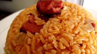 Aprende a preparar un delicioso locrio de salami | Recetas en la web